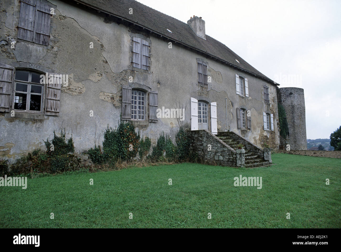Chalus Castle, Haute-Vienne, France Stock Photo - Alamy