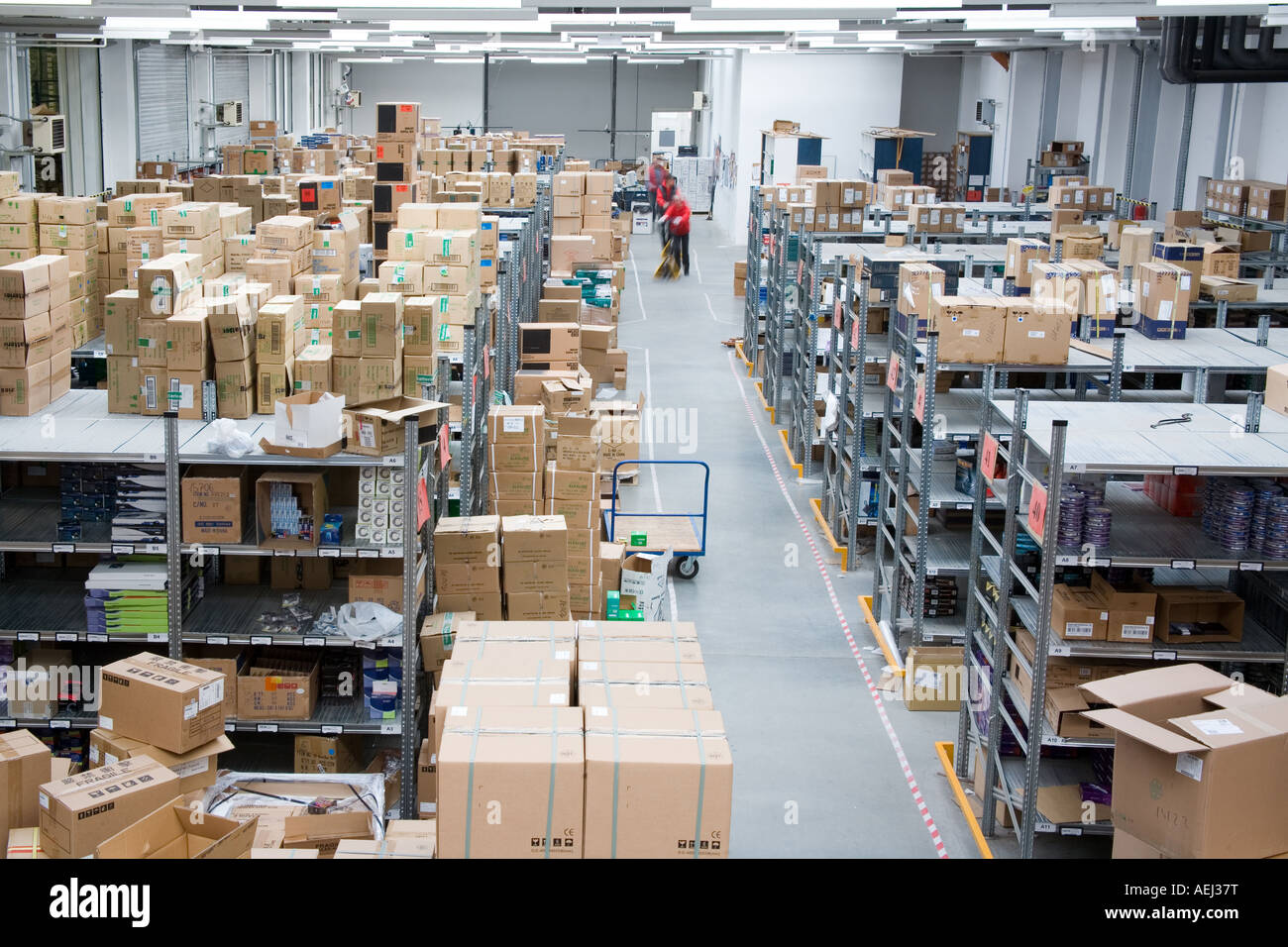 inside of a Warehouse Stock Photo - Alamy