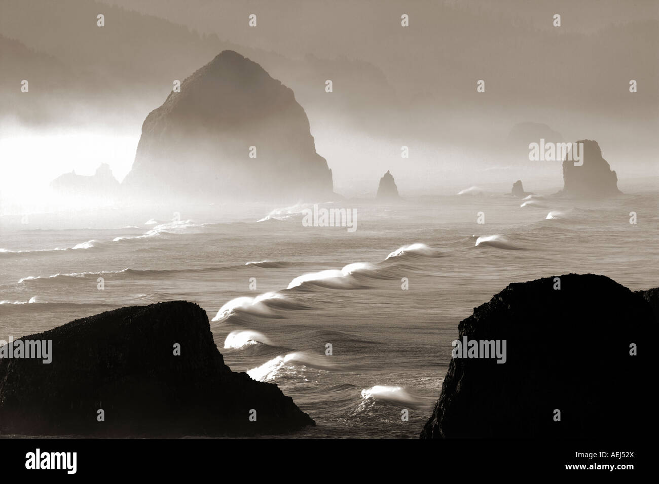 Waves with offshore wind at Cannon Beach Oregon Stock Photo - Alamy
