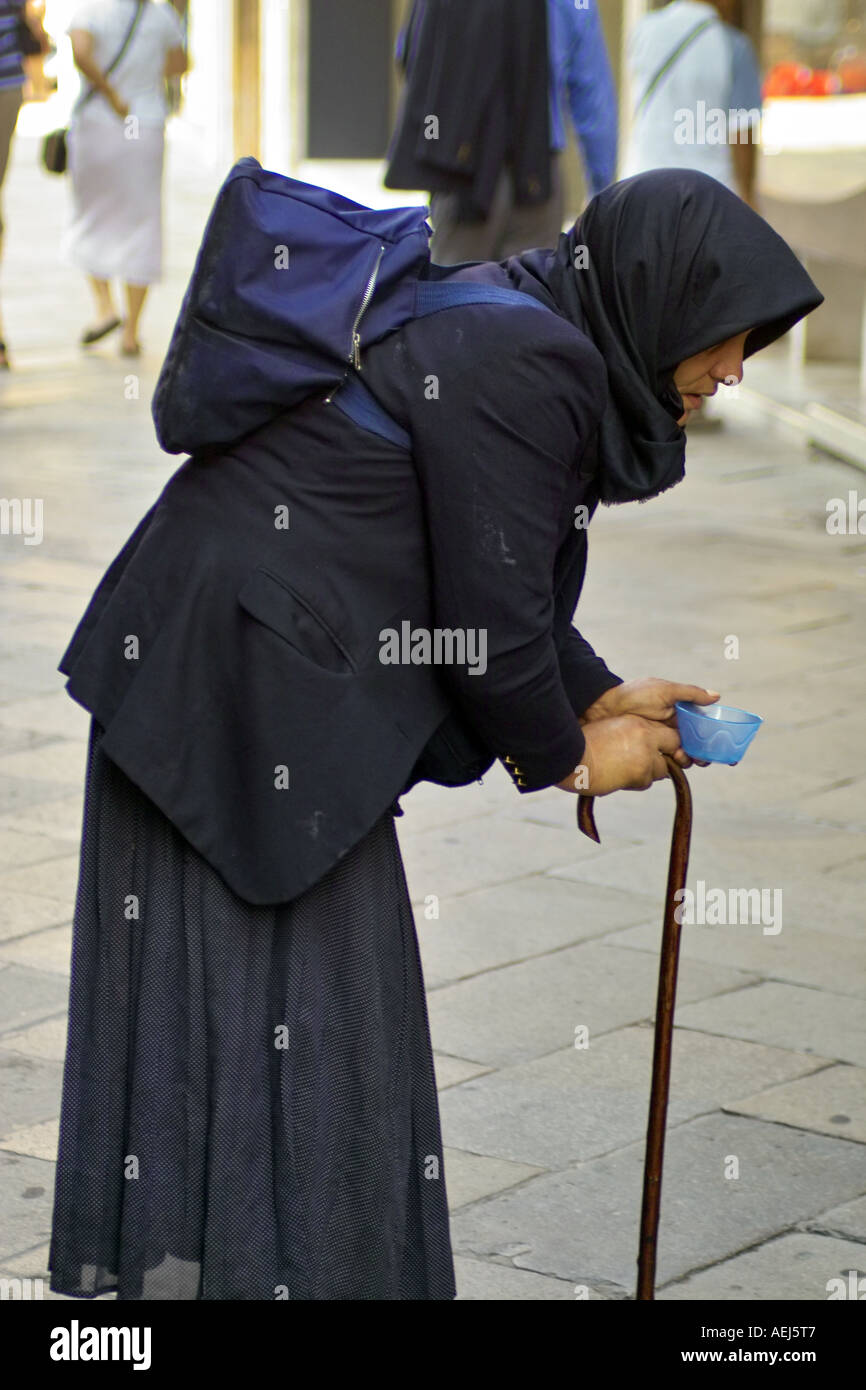 Crooked walking stick hi-res stock photography and images - Alamy