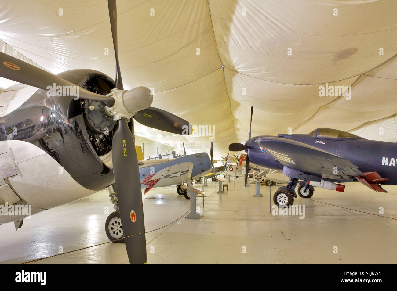 Derigable hi-res stock photography and images - Alamy