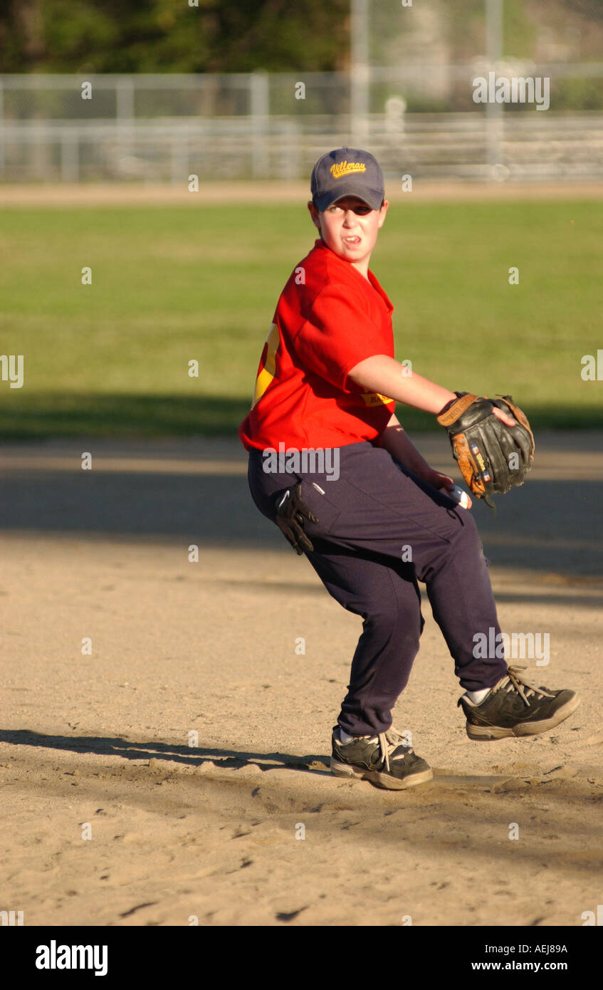 Teen boy baseball field hi-res stock photography and images - Alamy