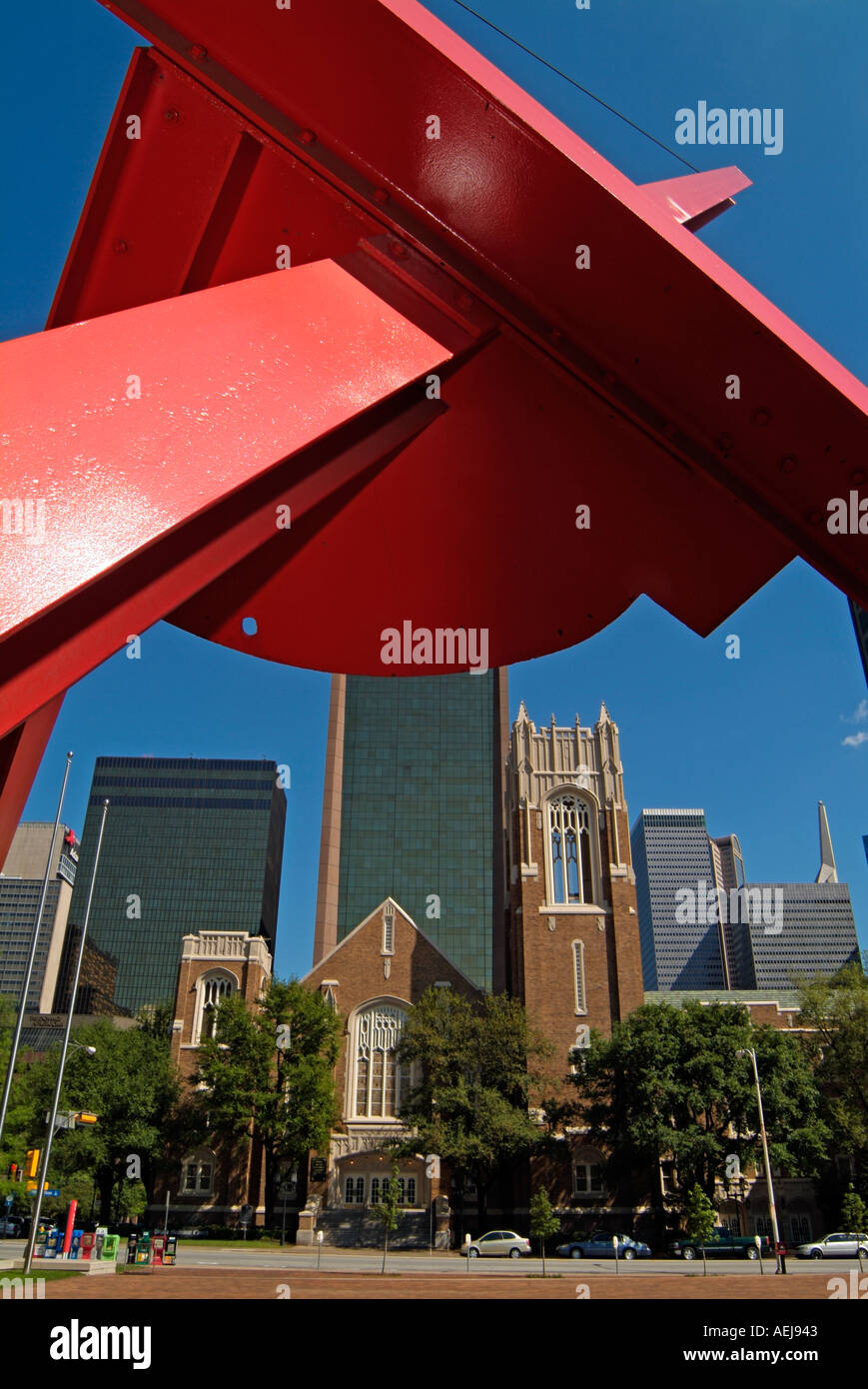 Skyscraper and metal sculpture in downtown of Dallas, Texas Stock Photo ...