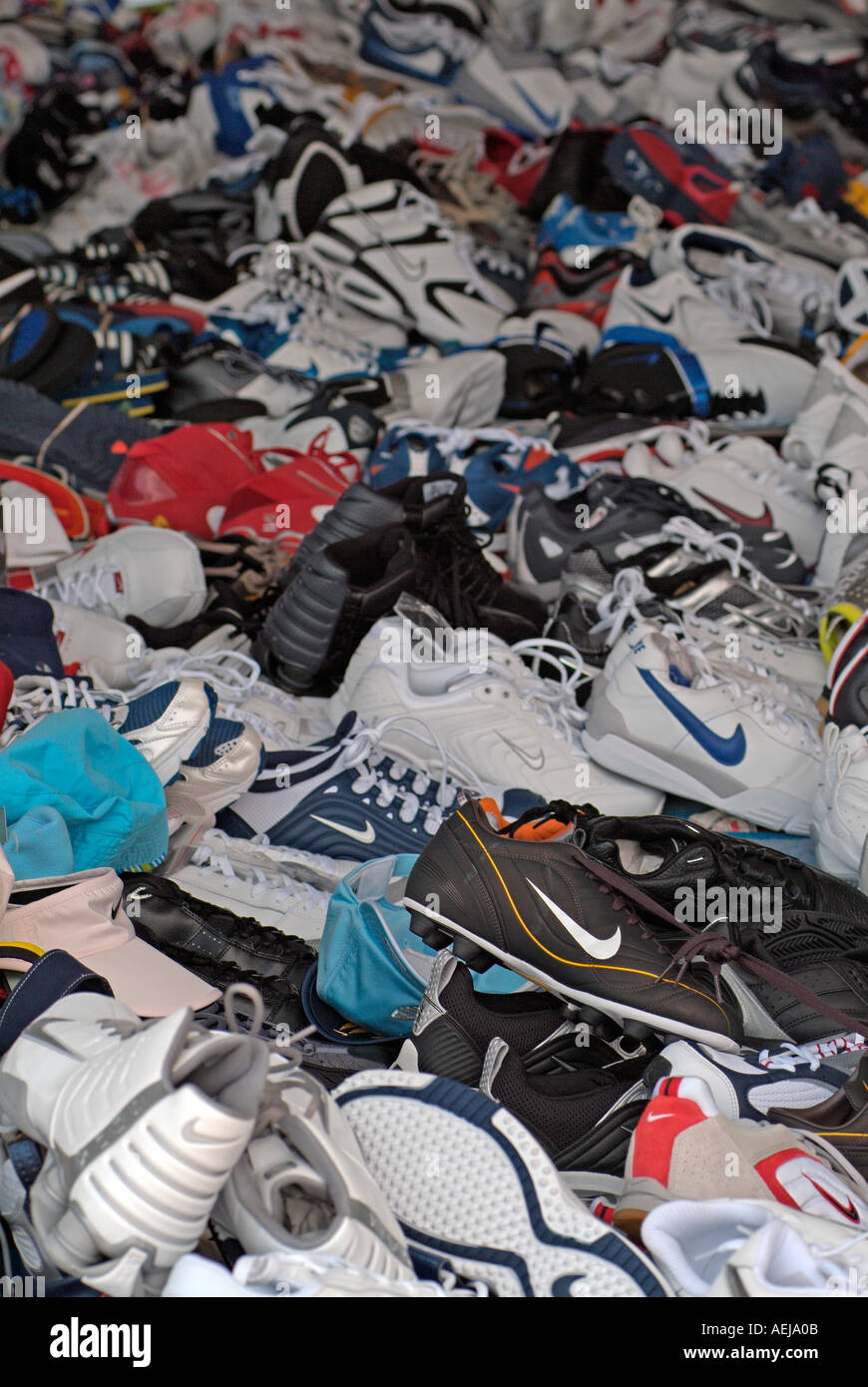 Heap of shoes hi-res stock photography and images - Alamy