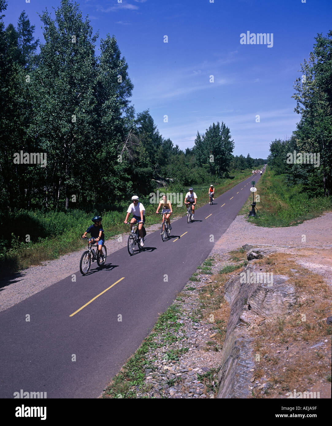 Biking in nature hi-res stock photography and images - Alamy