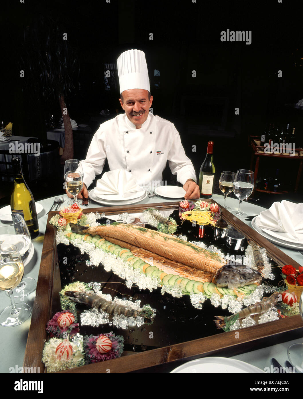 chef fish restaurant Stock Photo - Alamy