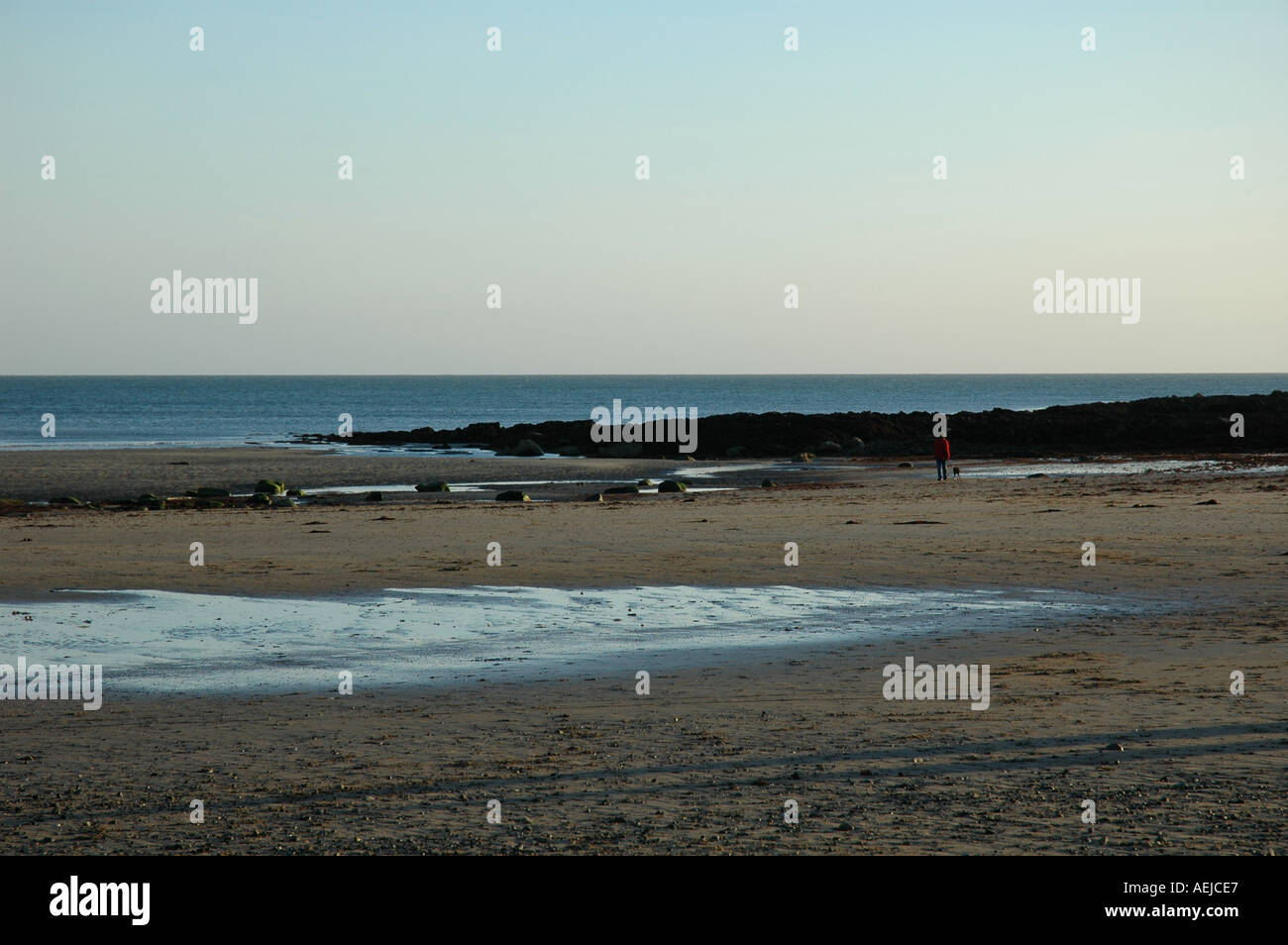 Rhosneigr Beach 1 Stock Photo - Alamy