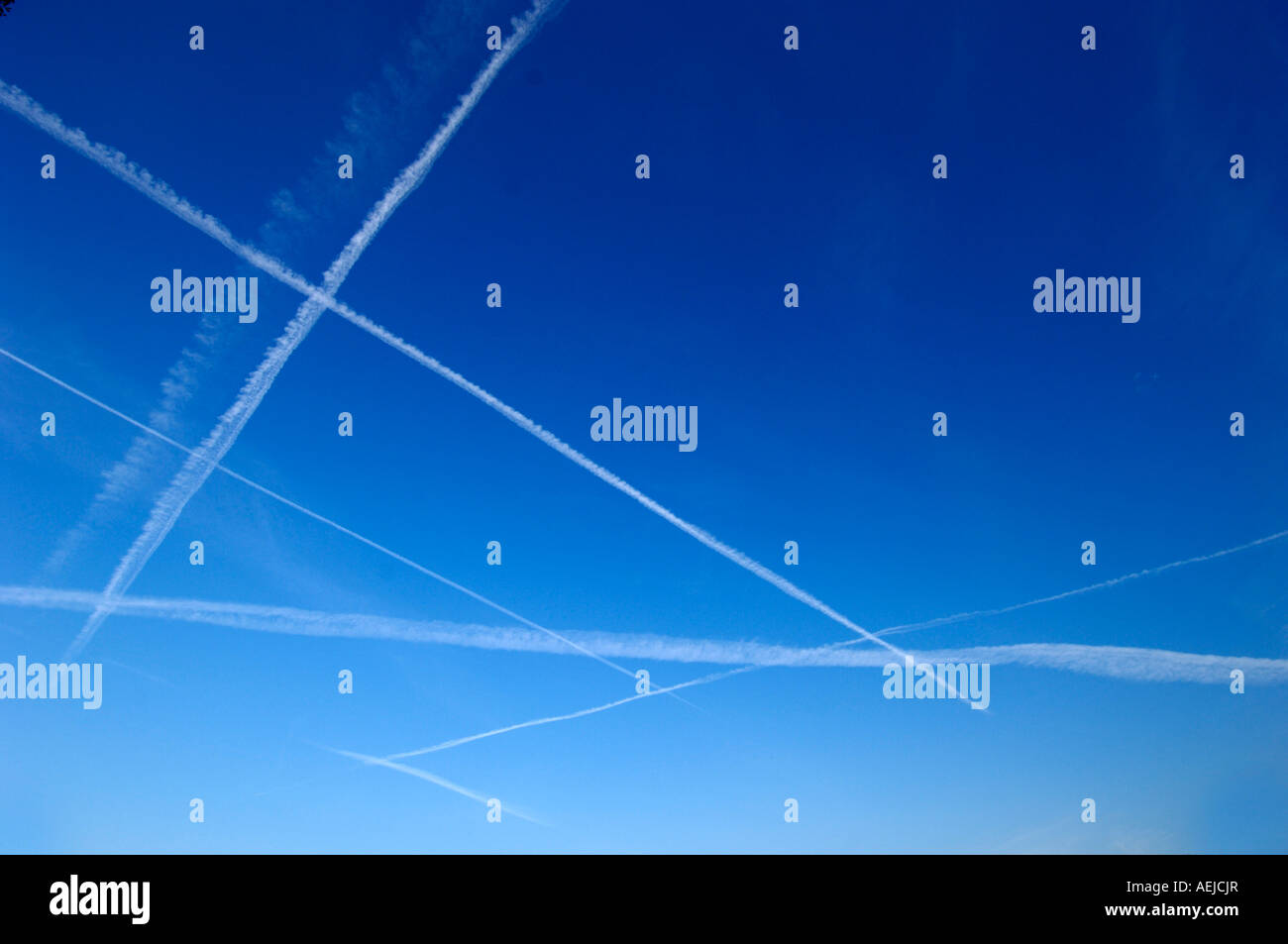 Stripes of airplanes in the sky, germany Stock Photo - Alamy