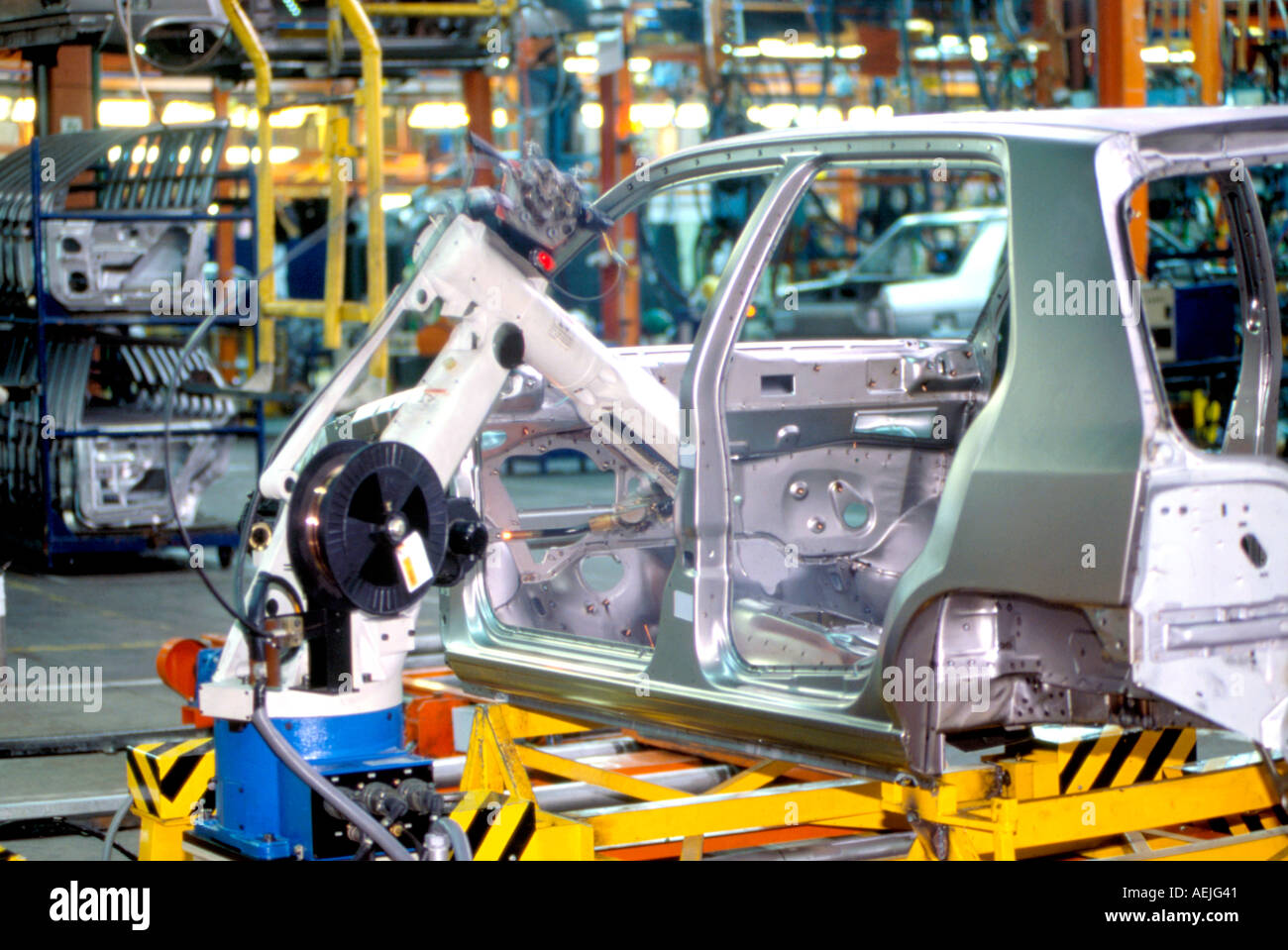 Car manufacturing plant hi-res stock photography and images - Alamy