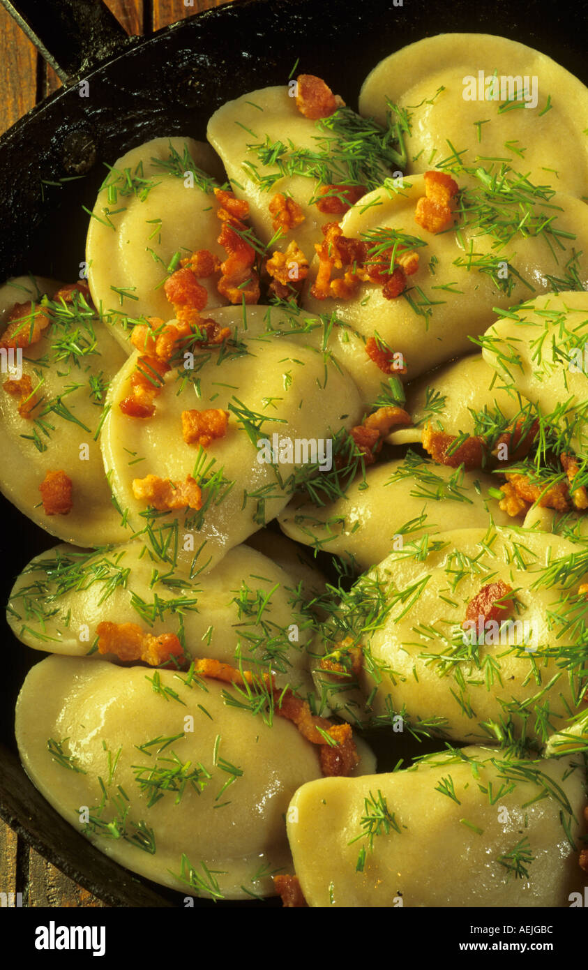 Pirozhki hi-res stock photography and images - Alamy