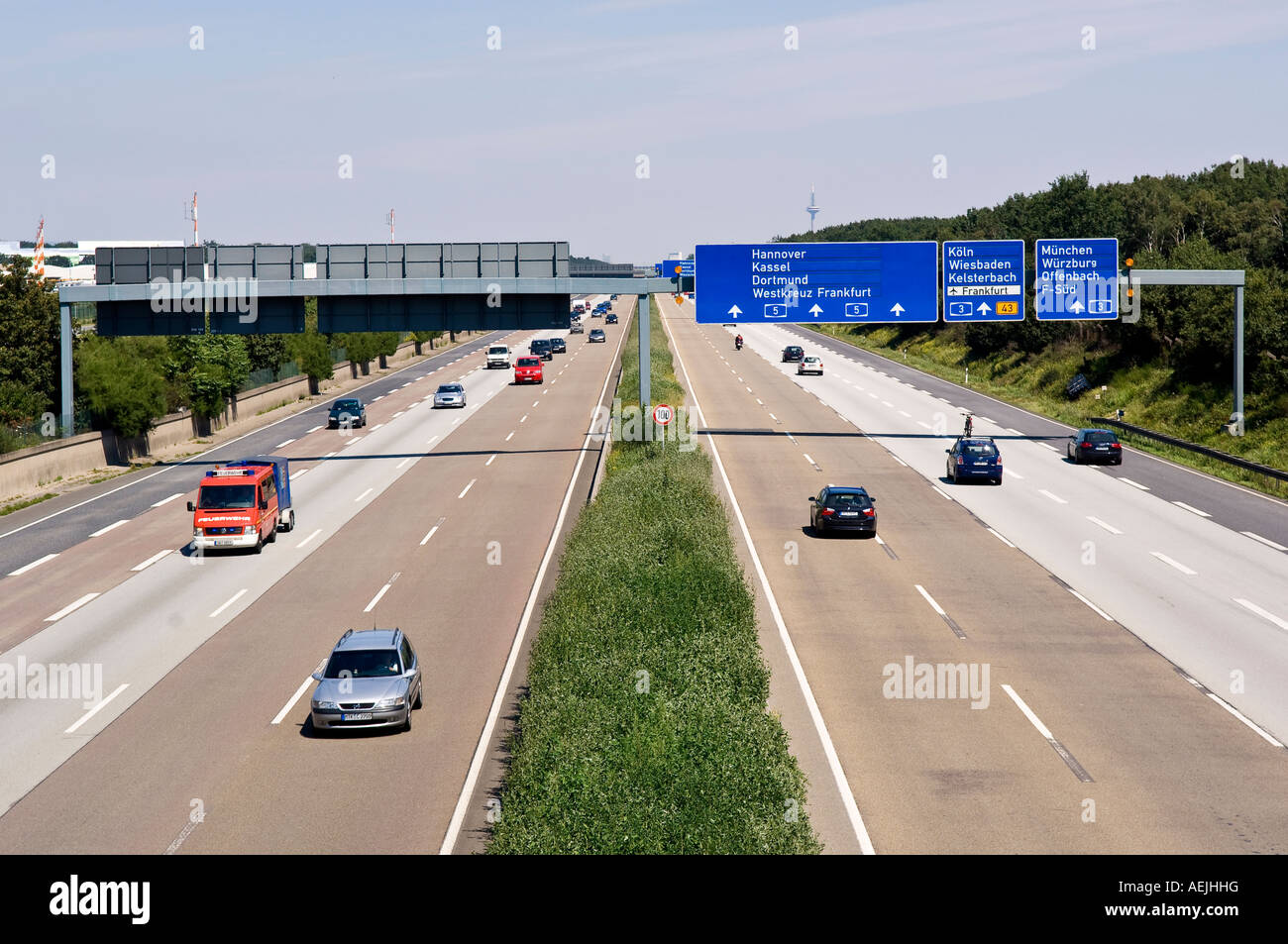 Direction motorway hi-res stock photography and images - Alamy