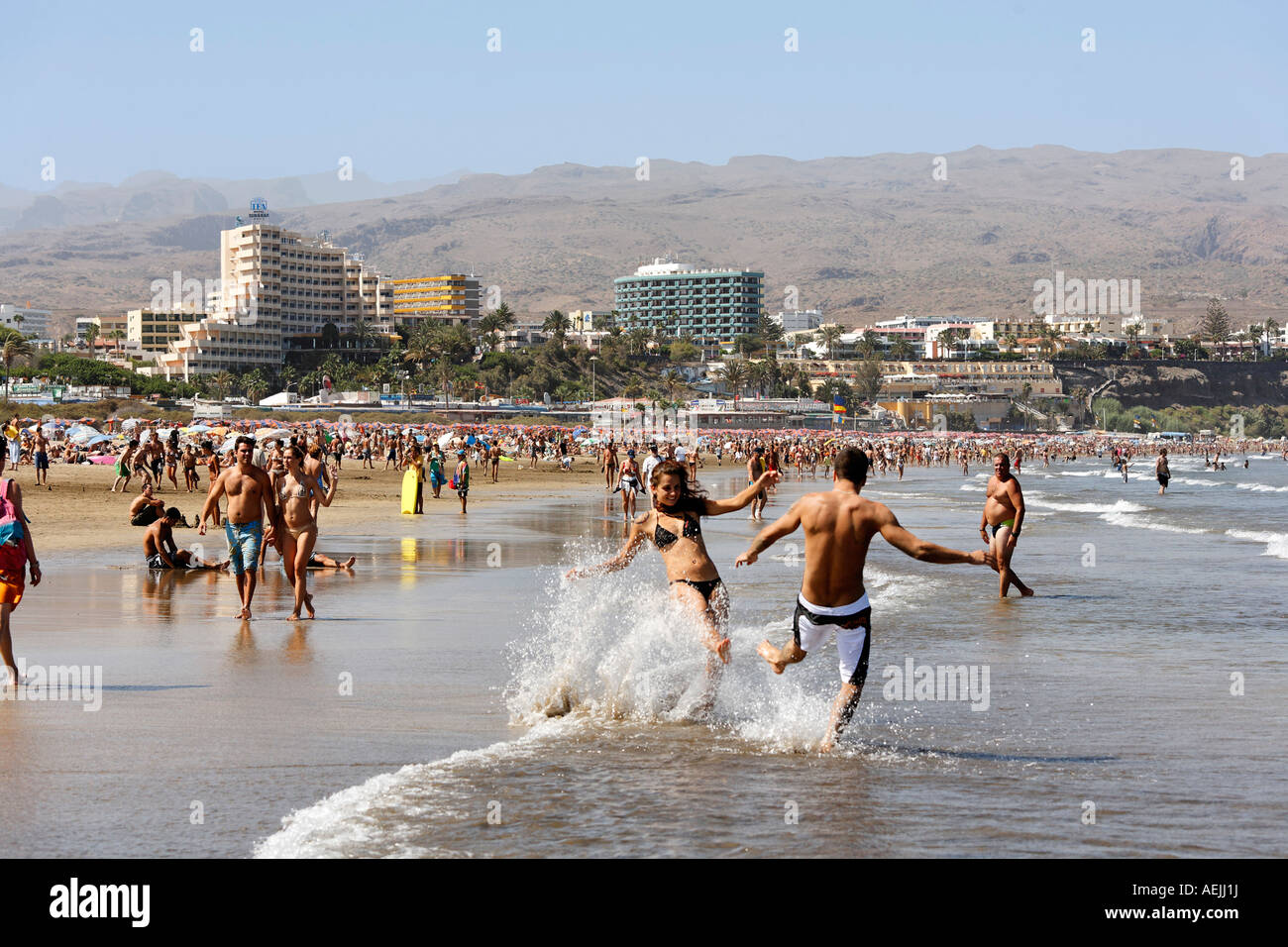 Beach Playa del Ingles, Costa Canaria, Gran Canaria, Spain Stock Photo - Alamy