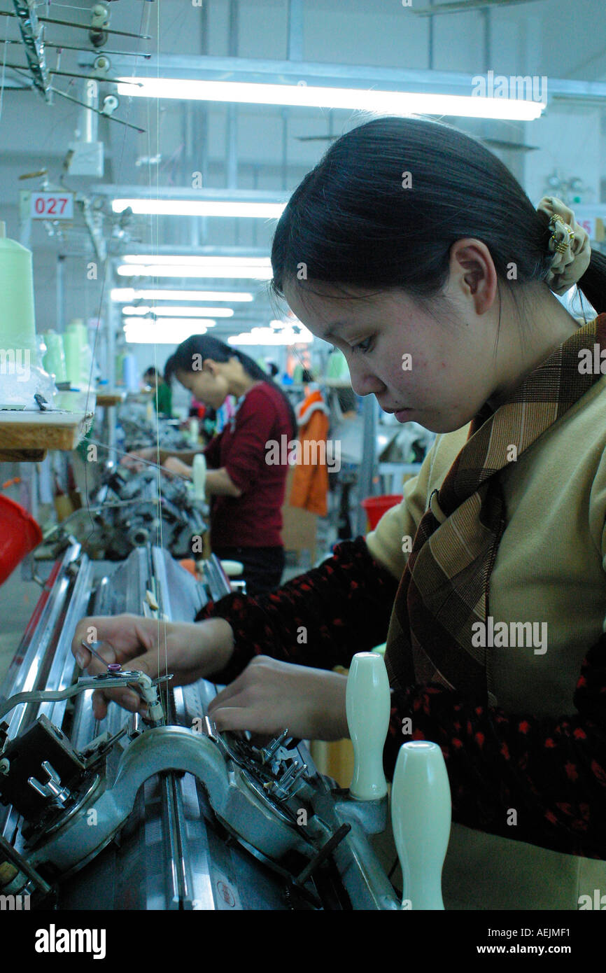 Sweatshop china hi-res stock photography and images - Alamy