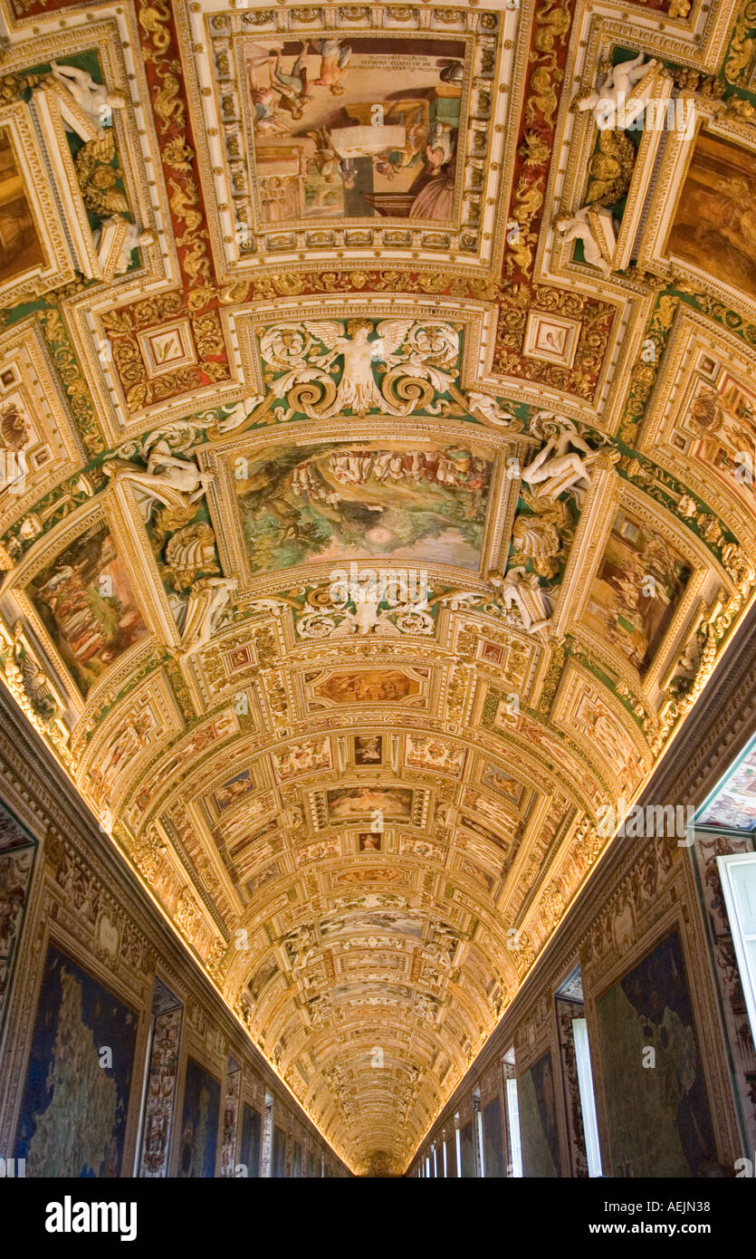 Ceiling of vatican hi-res stock photography and images - Alamy