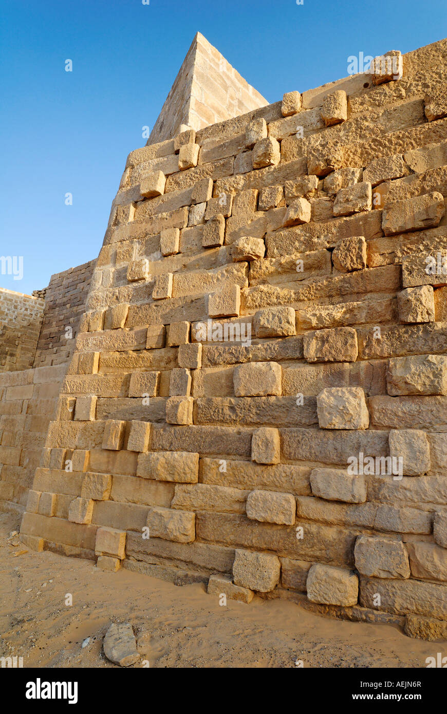 Exterior wall, antique dam of Marib, northern watergate, Yemen Stock ...
