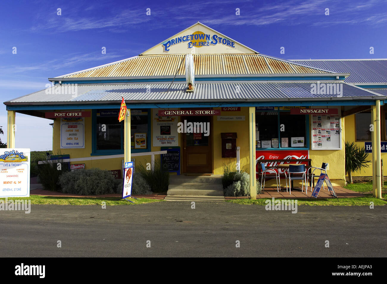 General Store Princetown Great Ocean Road Victoria Australia Stock ...
