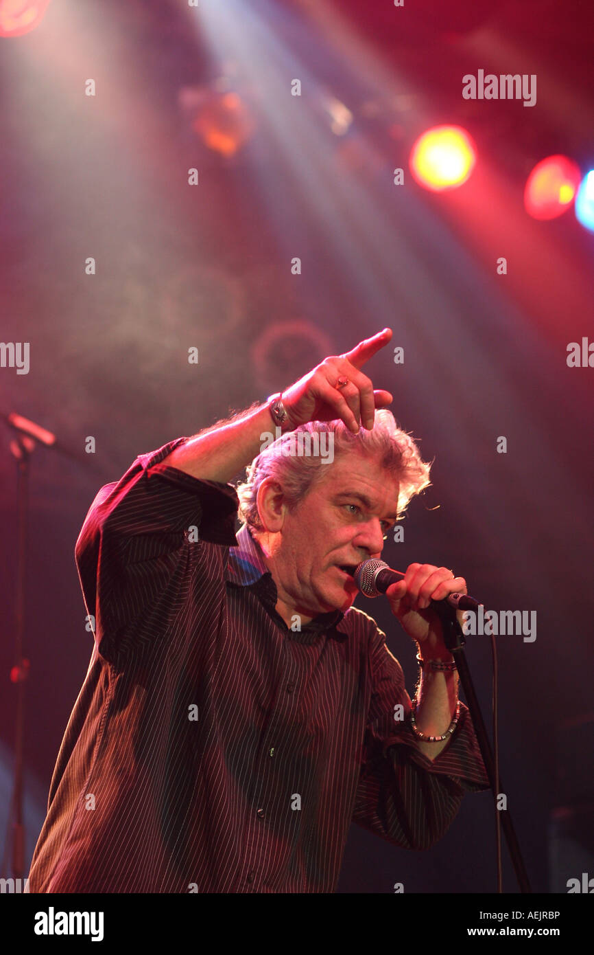 Dan mccafferty of nazareth hi-res stock photography and images - Alamy