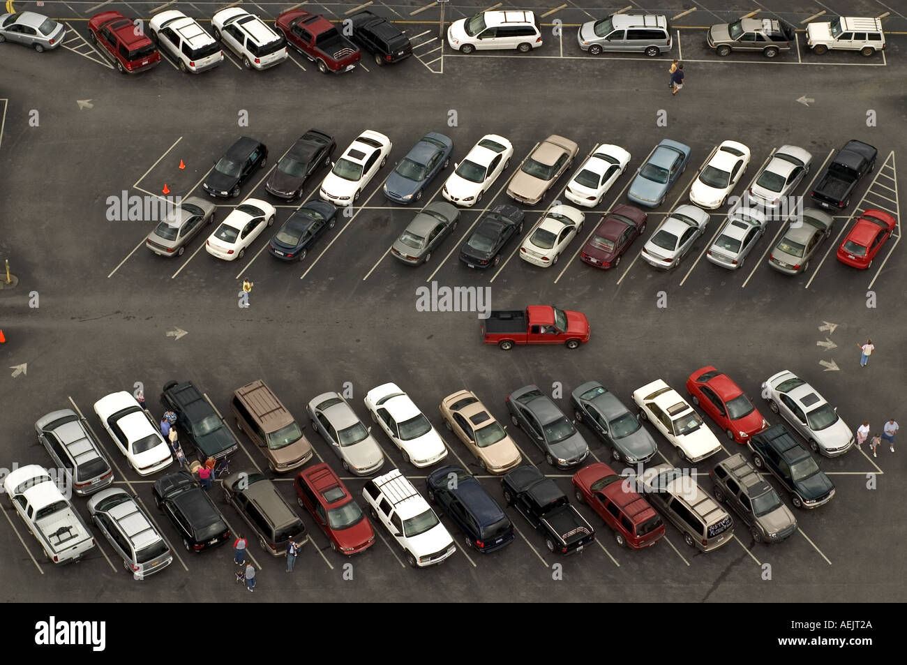 Diagonal Parking High Resolution Stock Photography and Images - Alamy