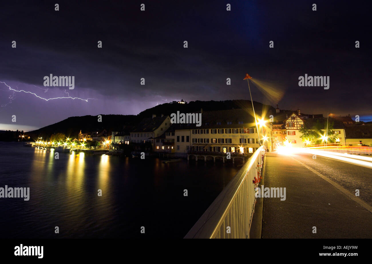 Lightning storm castle hi-res stock photography and images - Alamy
