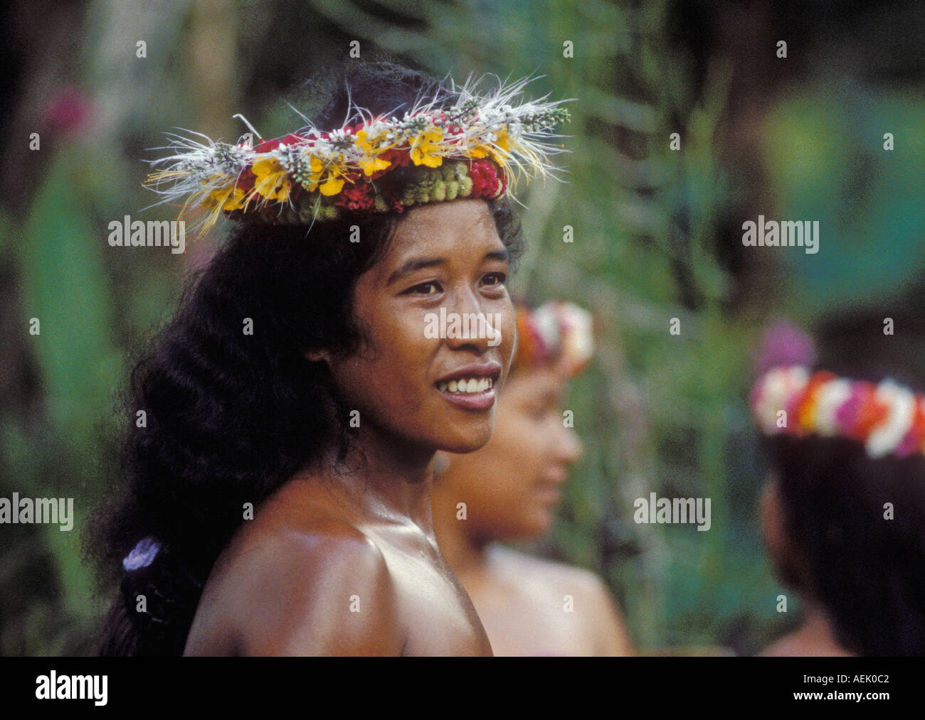 Pohnpeian woman in dance performance at Nett Cultural Center Pohnpei ...