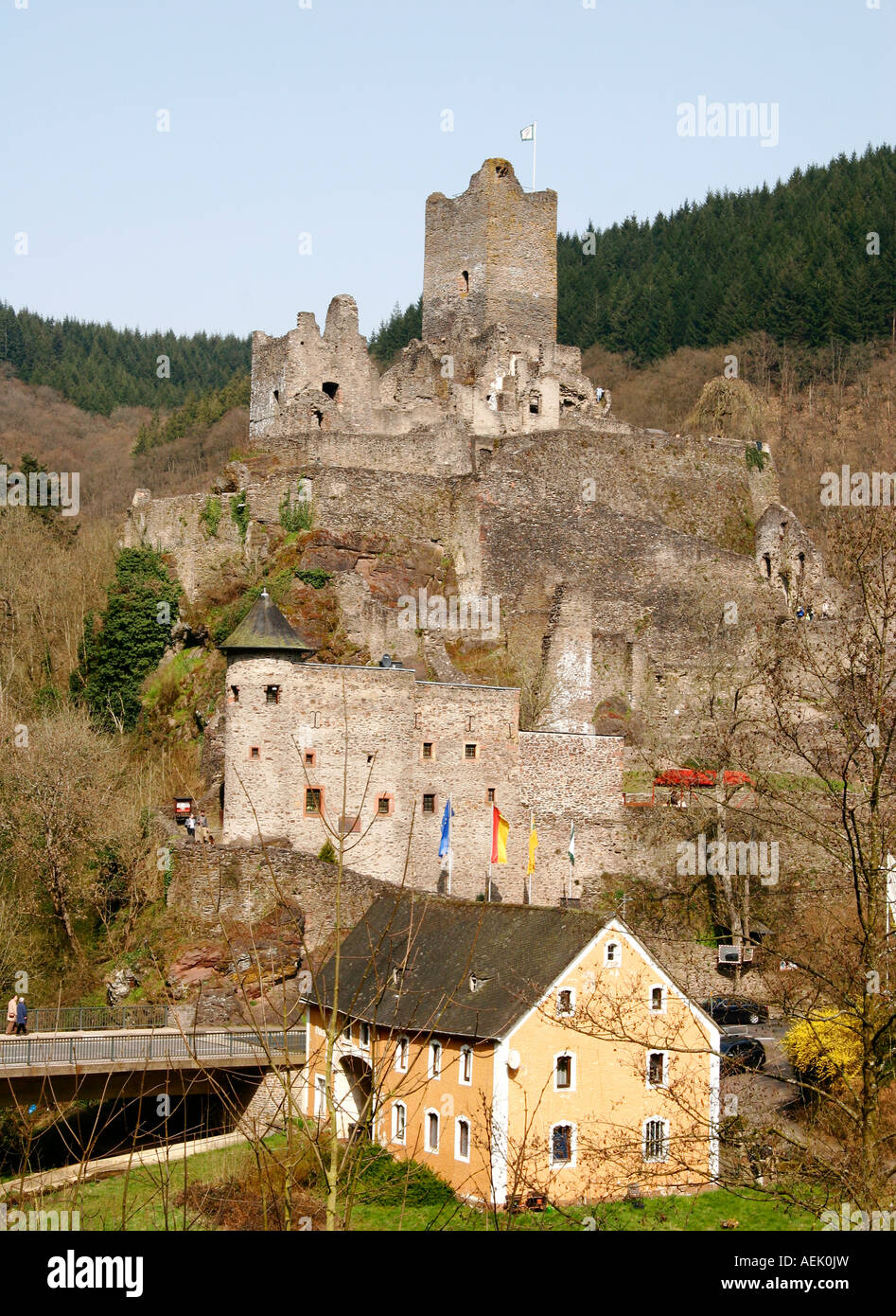 Oberburg und Unterburg, Manderscheid, Eifel, Rhineland, Rhineland ...