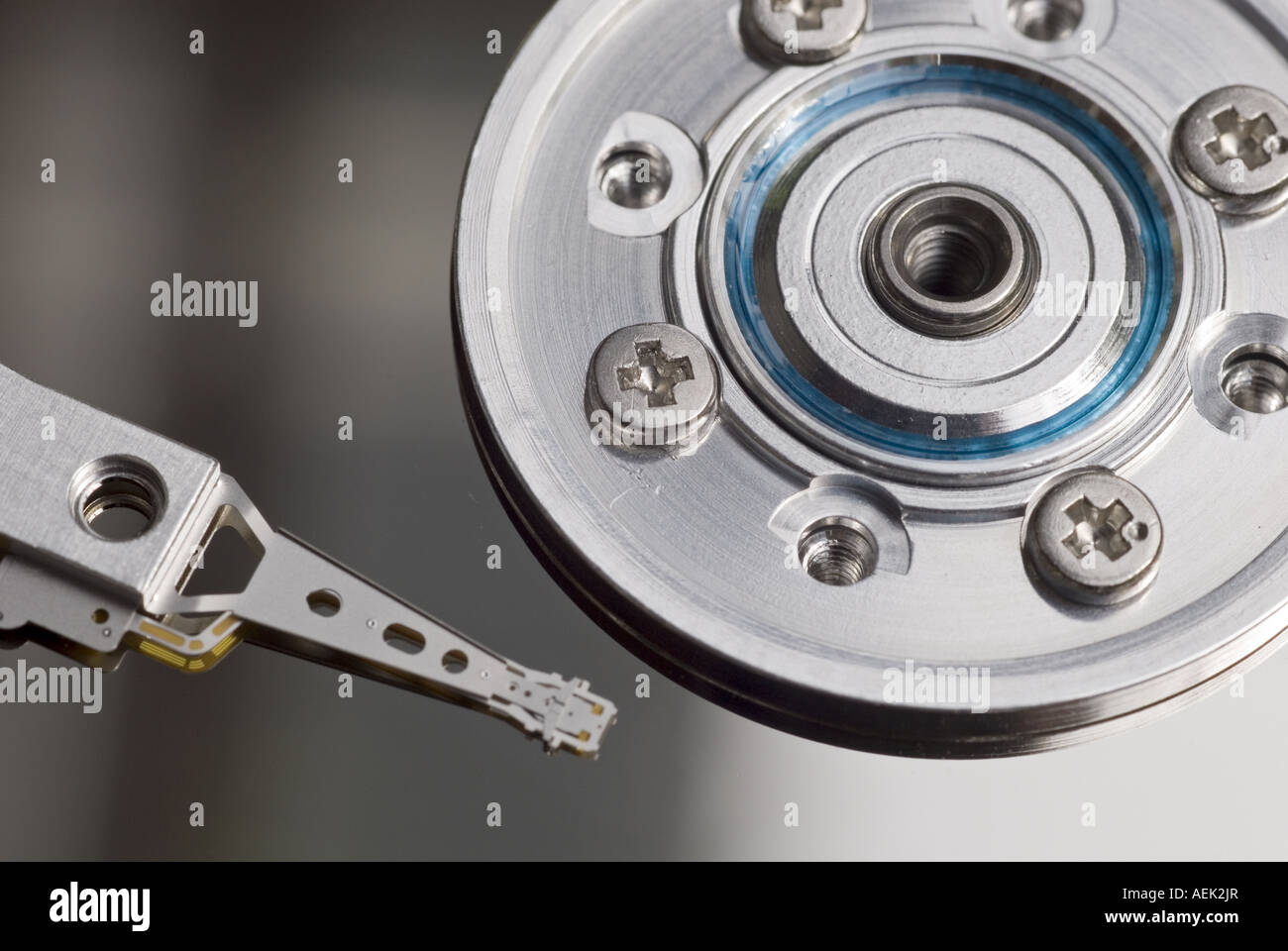 Dvd drive motor hi-res stock photography and images - Alamy