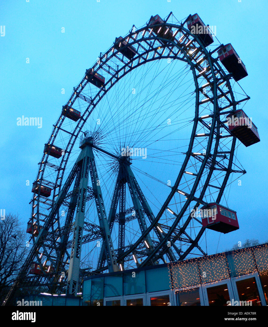 The Giant Ferris Wheel (Riesenrad) at Vienna Prater, Austria Stock ...