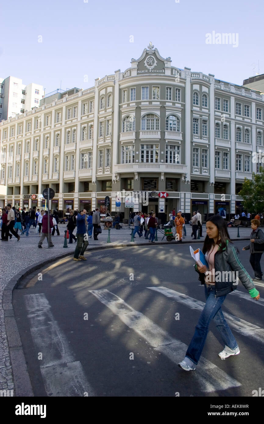 Flower Street at Curitiba - Brazil and the headquarters of HSBC bank ...