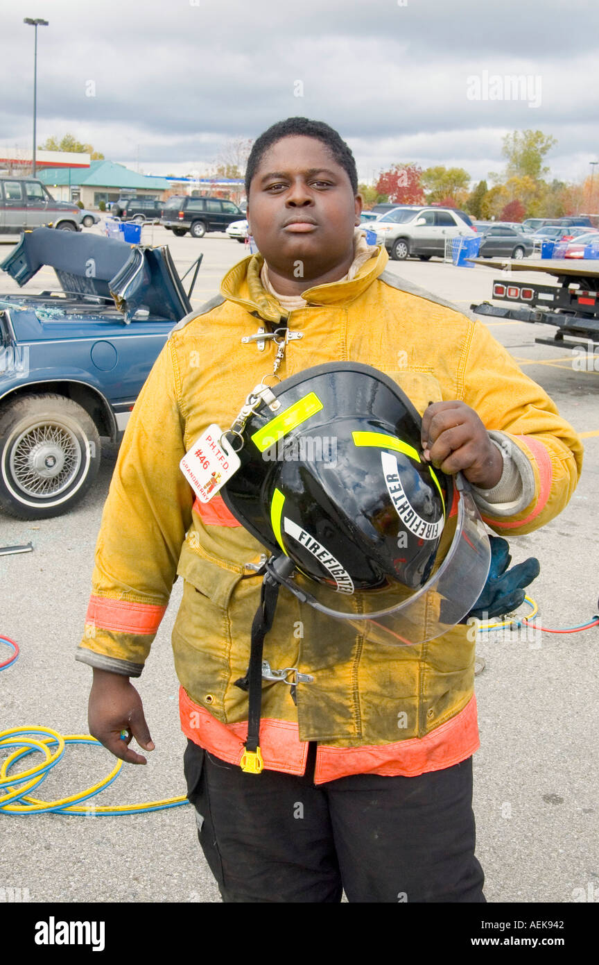 African american firefighter hi-res stock photography and images - Alamy