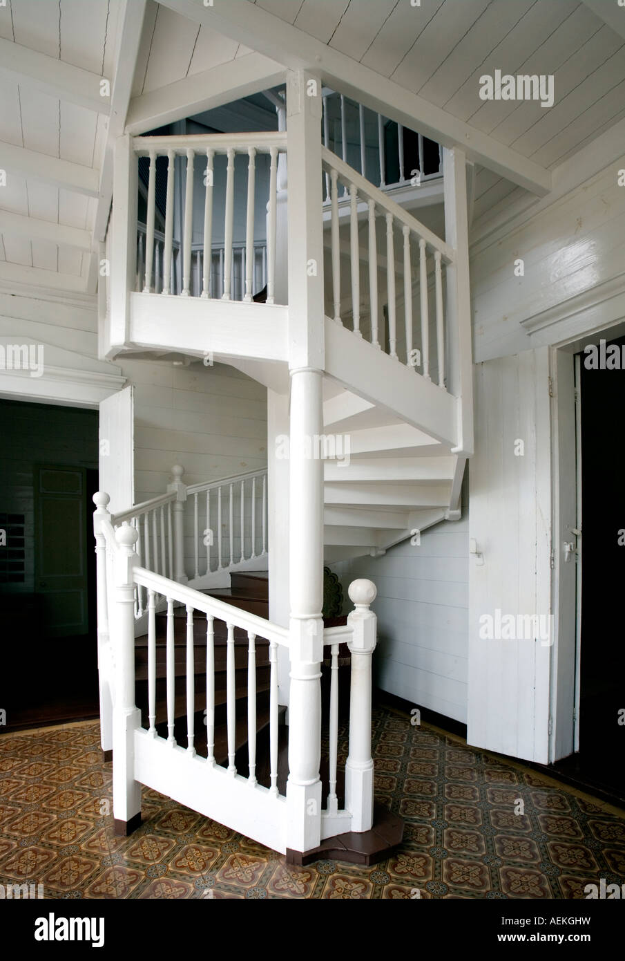 Traditional colonial house mauritius hi-res stock photography and ...