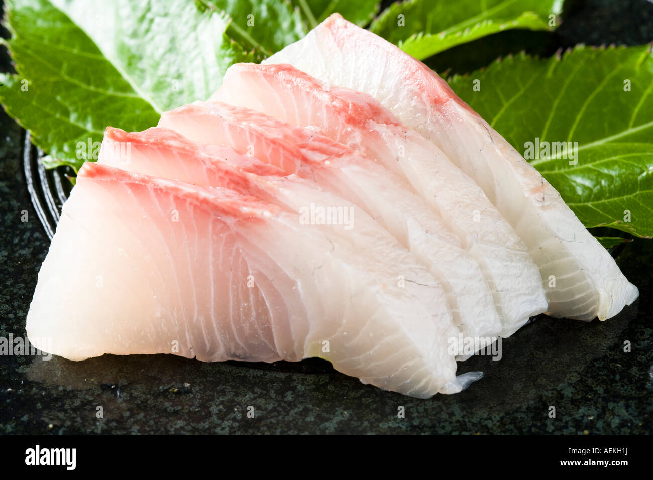 Yellowtail sashimi hi-res stock photography and images - Alamy