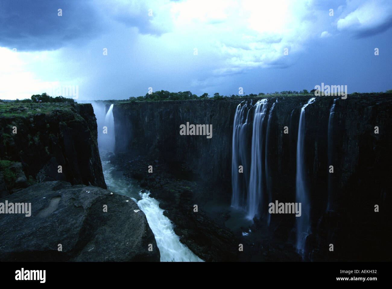 victoria falls africa Stock Photo - Alamy