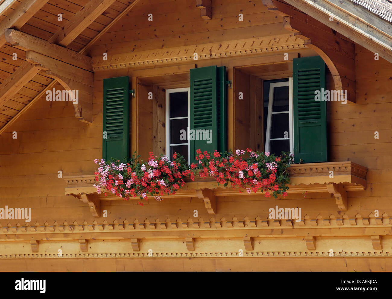 Traditional swiss chalet window boxes hi-res stock photography and ...