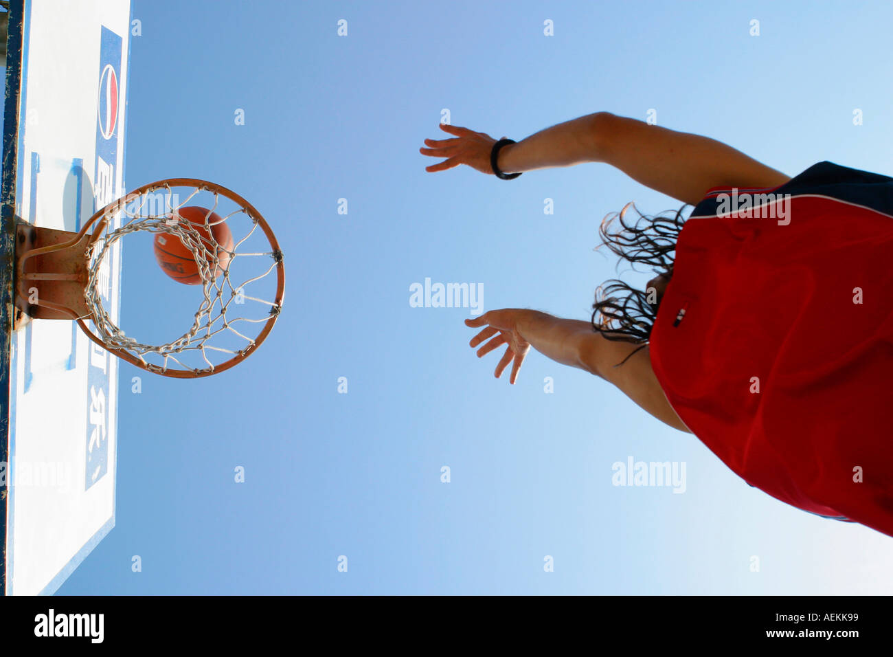 Basketball matches hi-res stock photography and images - Alamy