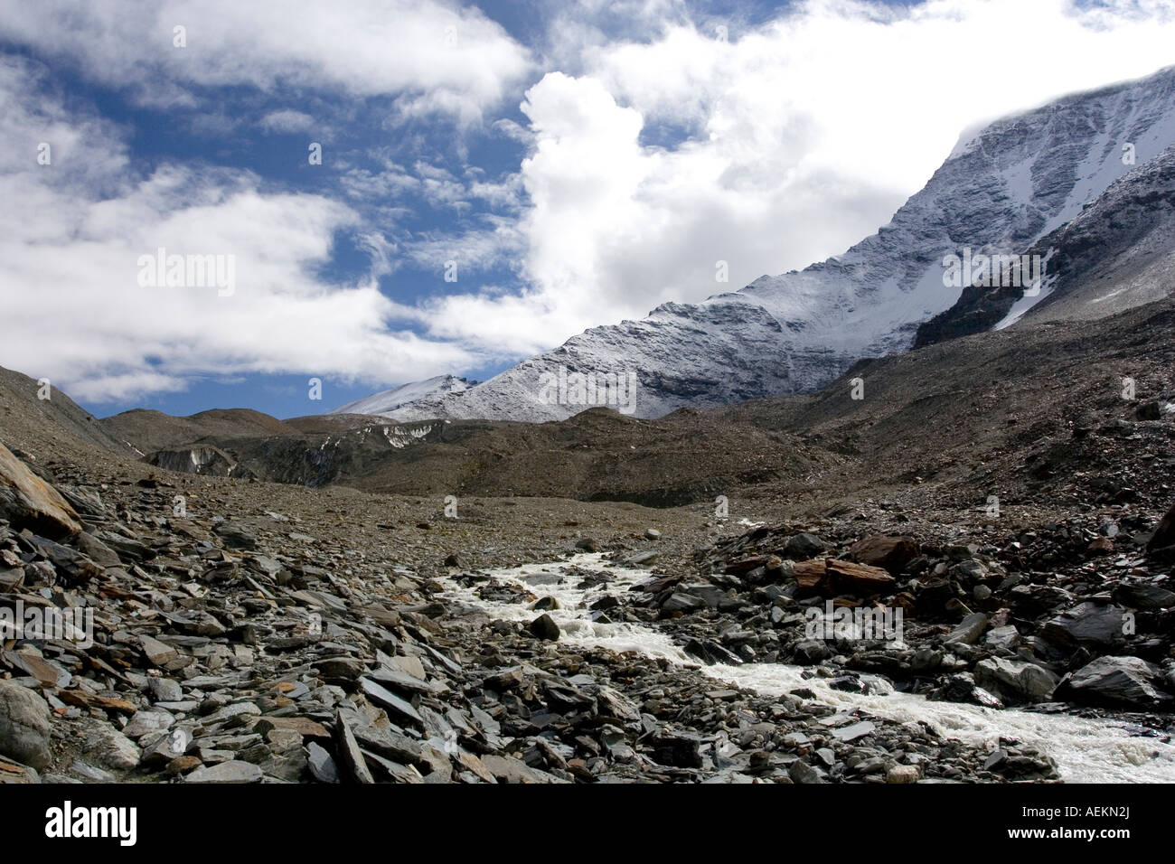 Shingo la pass trek hi-res stock photography and images - Alamy