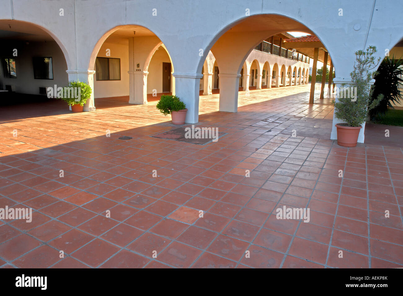 Mission de Oro showing plaza Santa Nella California Stock Photo - Alamy