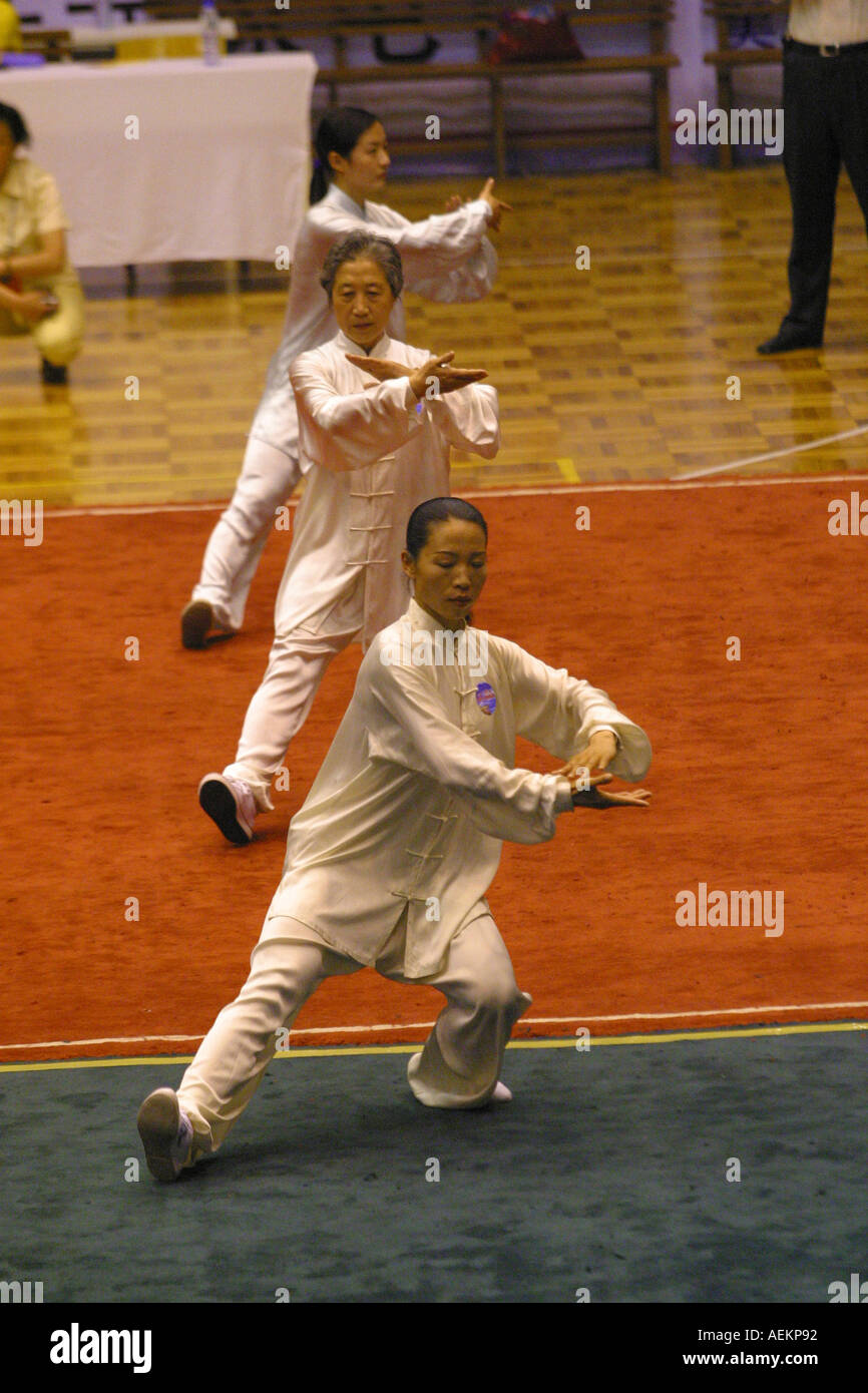 Recovery fu hi-res stock photography and images - Alamy