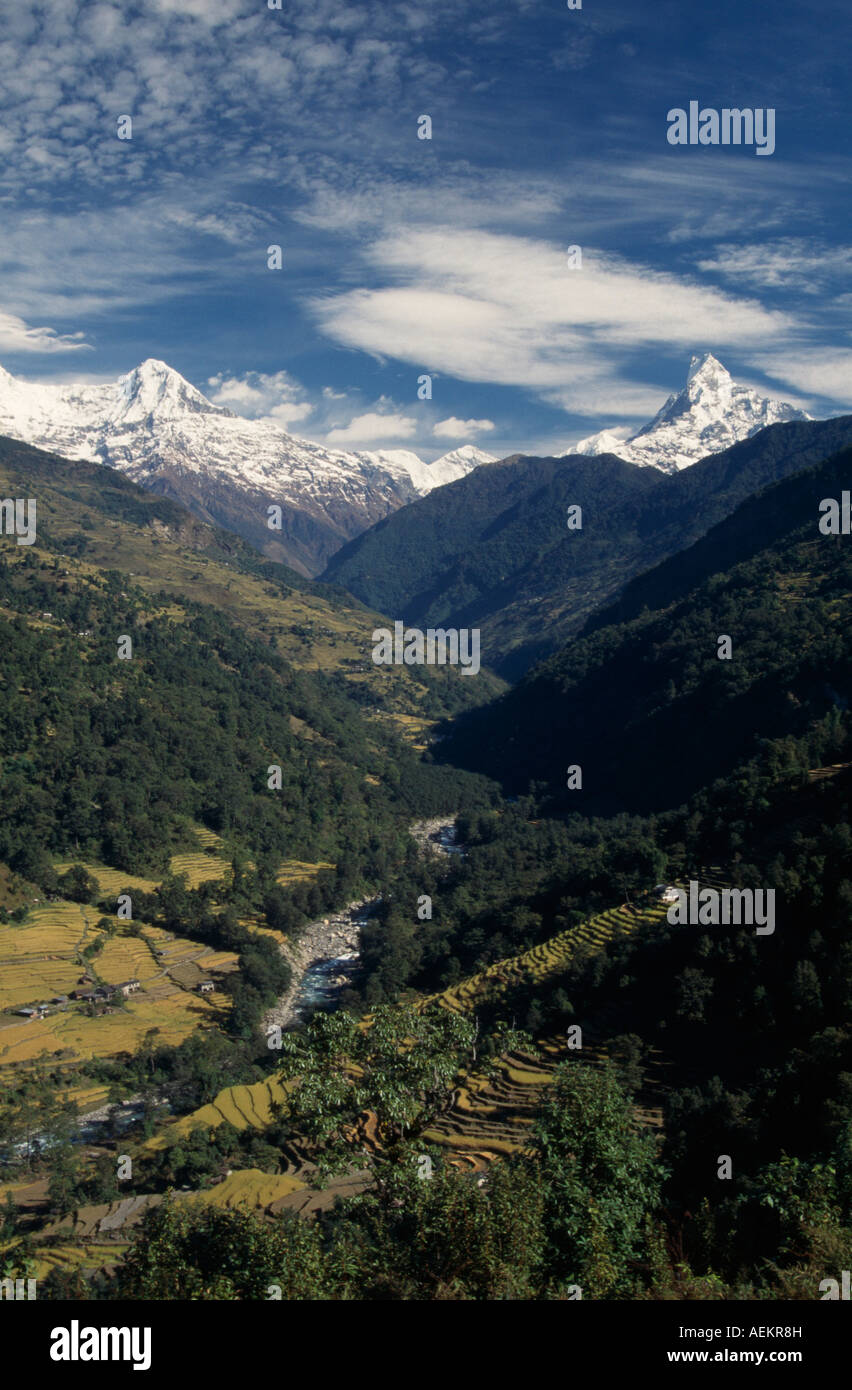 Modi river valley hi-res stock photography and images - Alamy