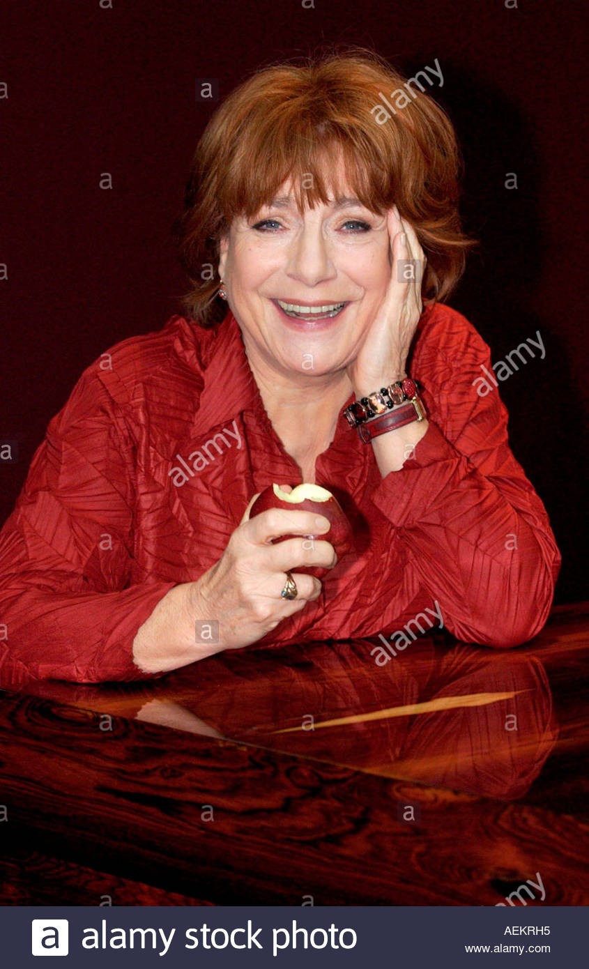 Hannelore Hoger Stock Photos & Hannelore Hoger Stock Images - Alamy