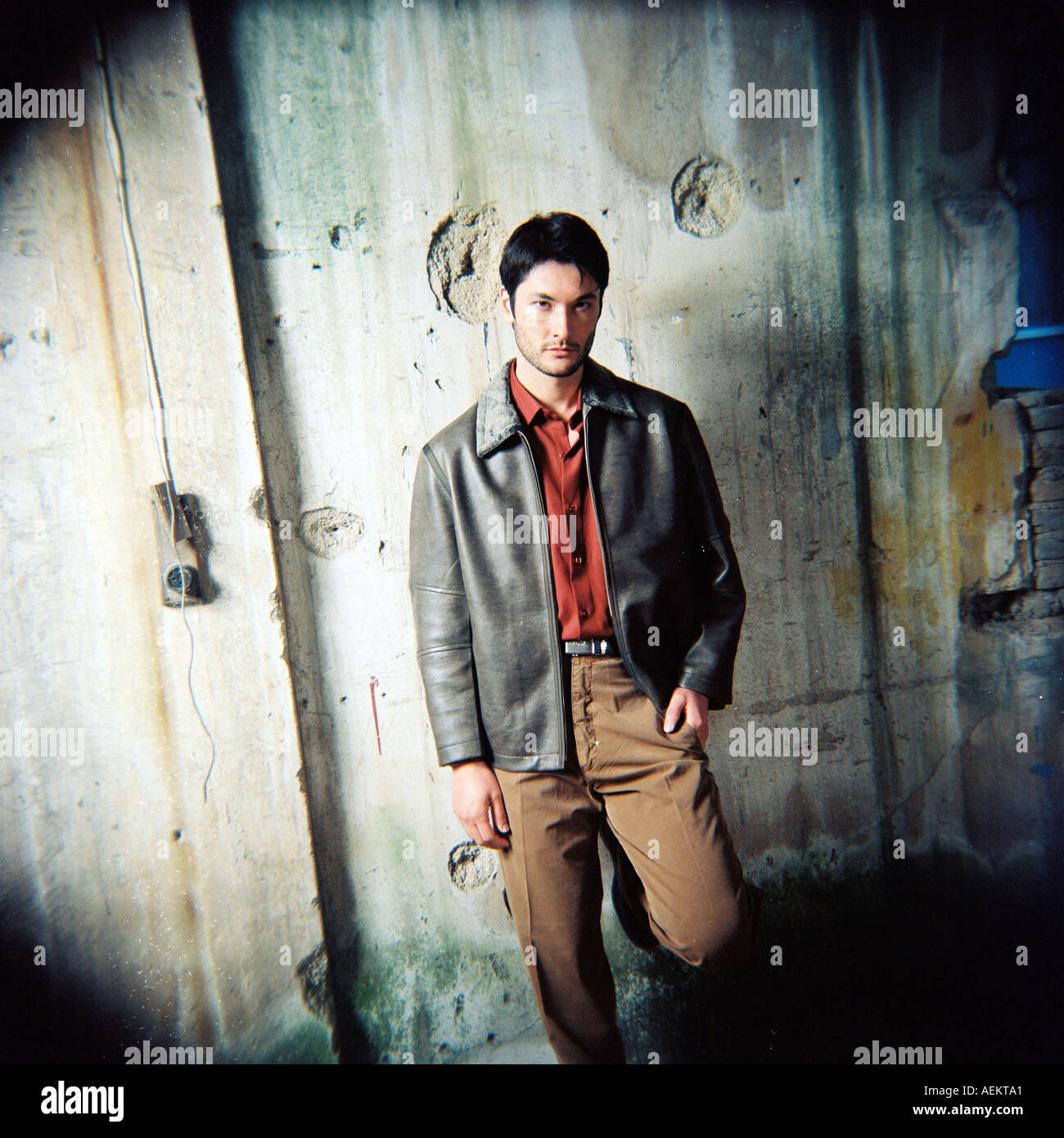 Singular model hi-res stock photography and images - Alamy