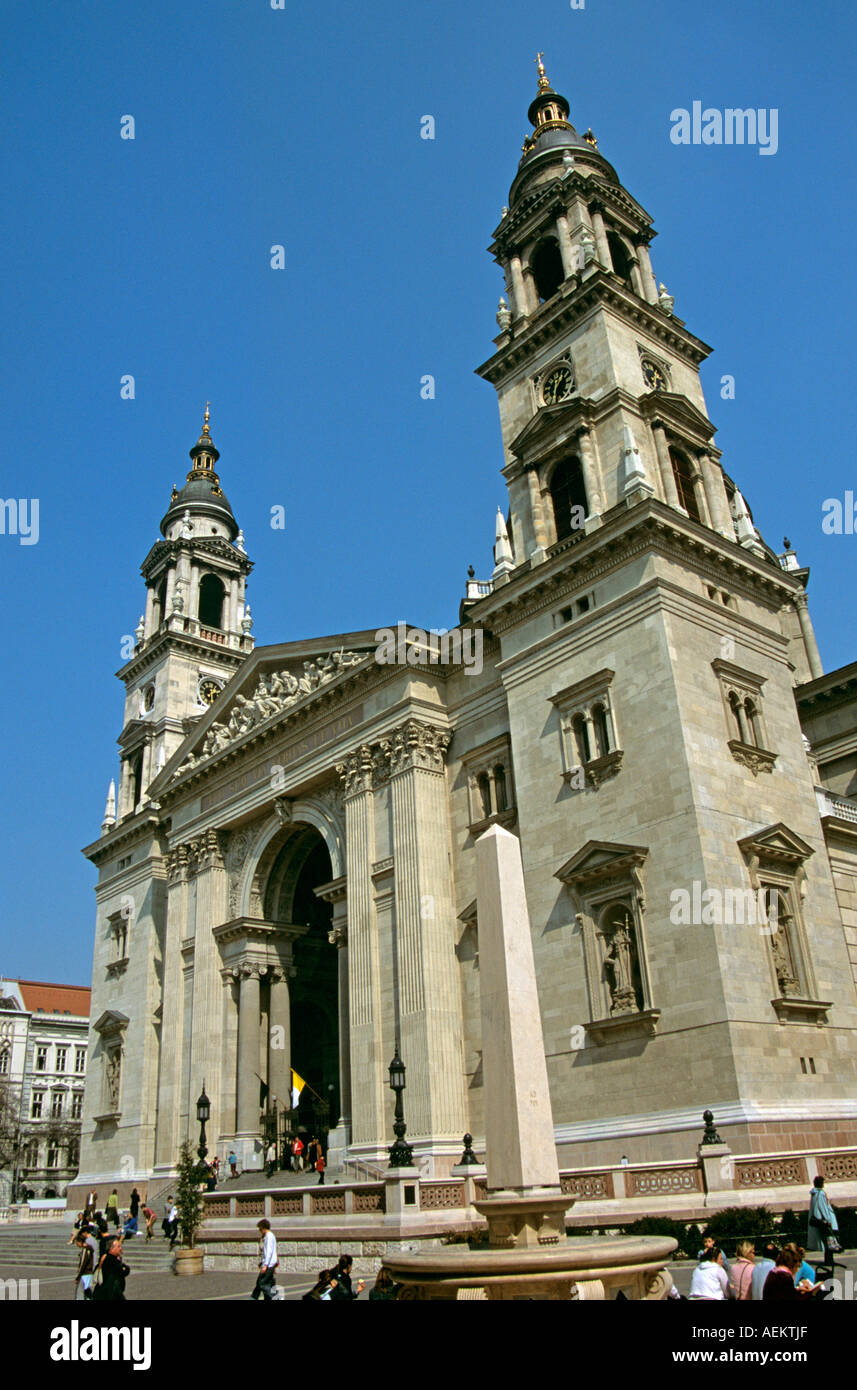 St stephens basilica basilicas hi-res stock photography and images - Alamy