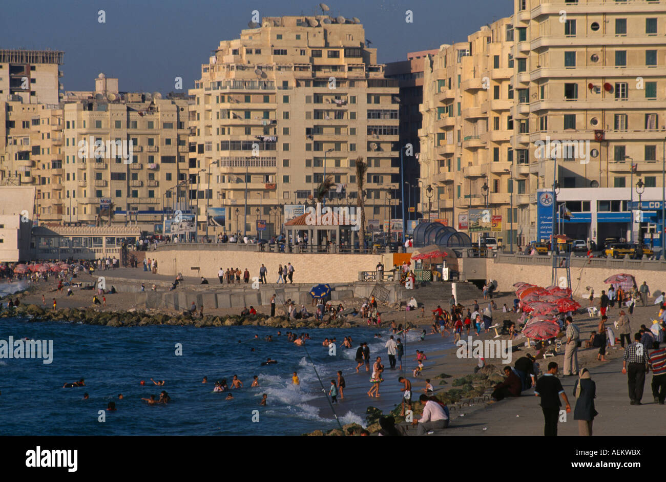 Egypt beach busy hi-res stock photography and images - Alamy