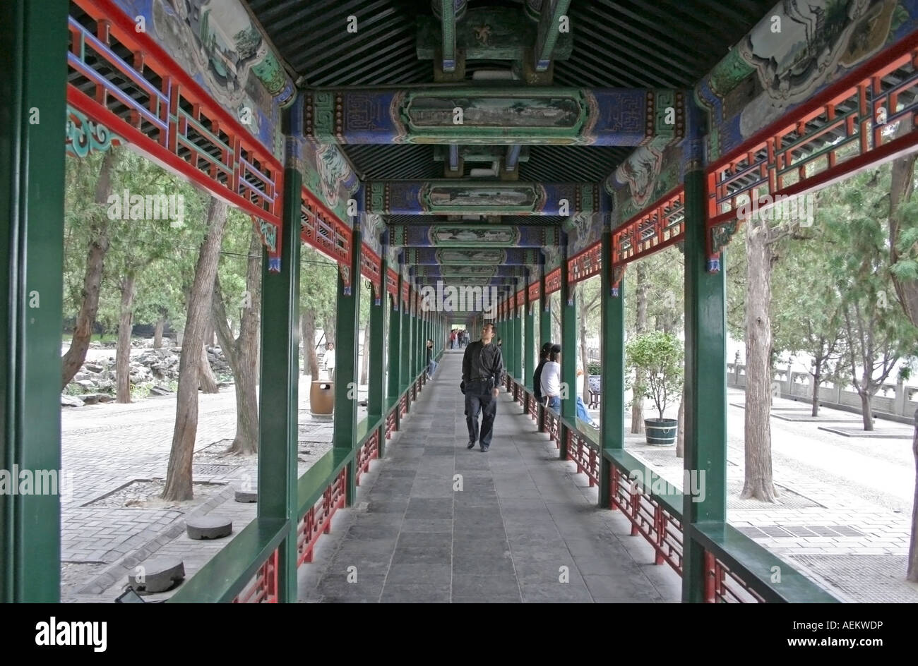 Chinese painting in palace hi-res stock photography and images - Alamy