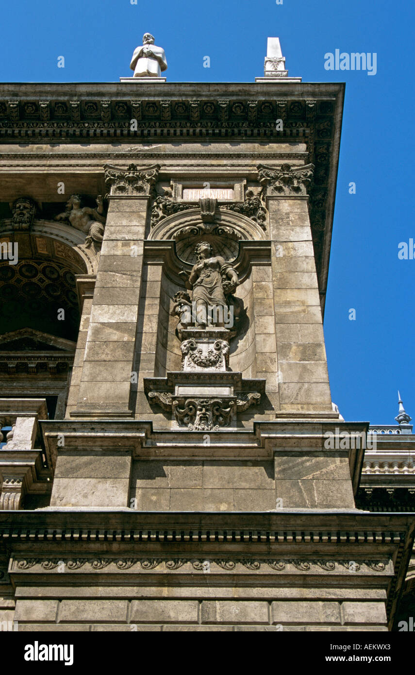Opera House, wall detail, Budapest, Hungary Stock Photo - Alamy