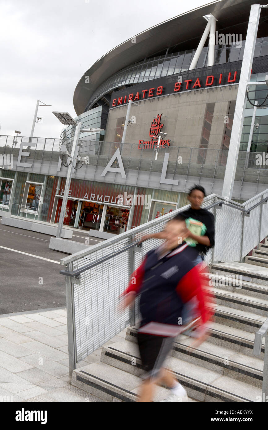 ARSENAL ARMOURY EMIRATES FOOTBALL STADIUM, LONDON, ENGLAND, UK Stock ...