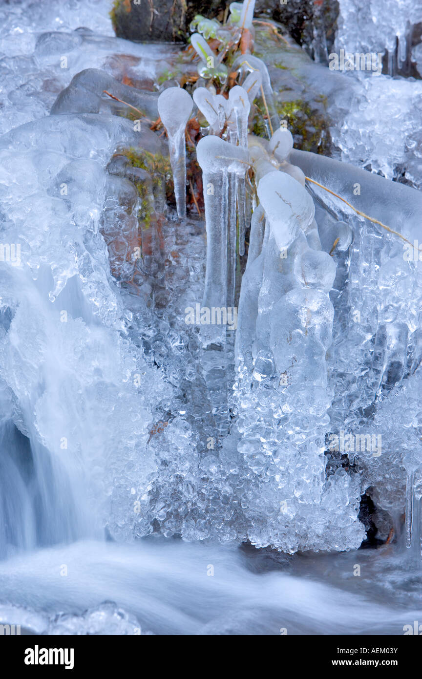 Multnomah falls ice hi-res stock photography and images - Alamy