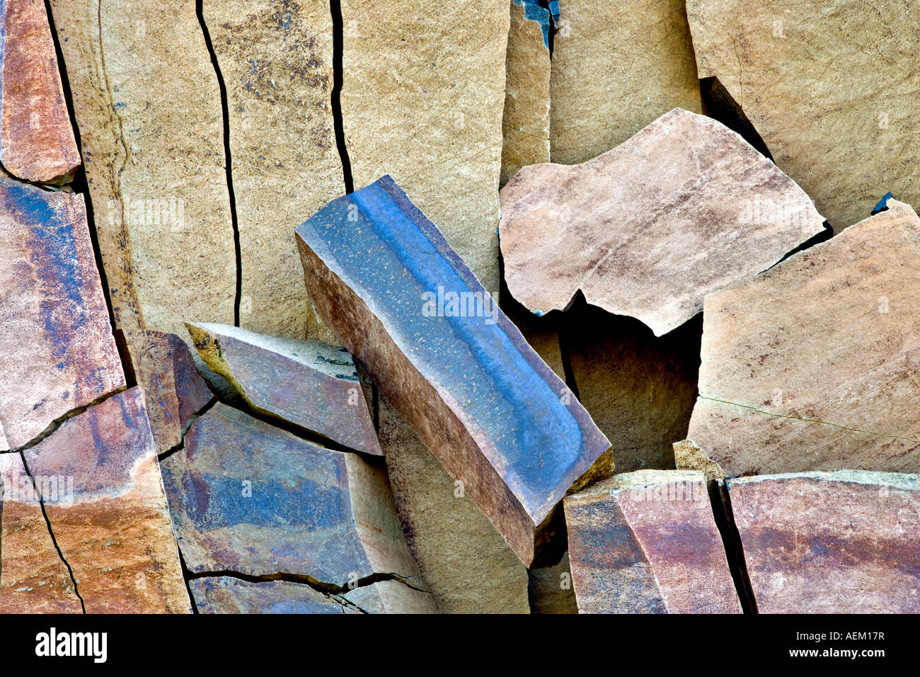 Fractured Stock Photos & Fractured Stock Images - Alamy