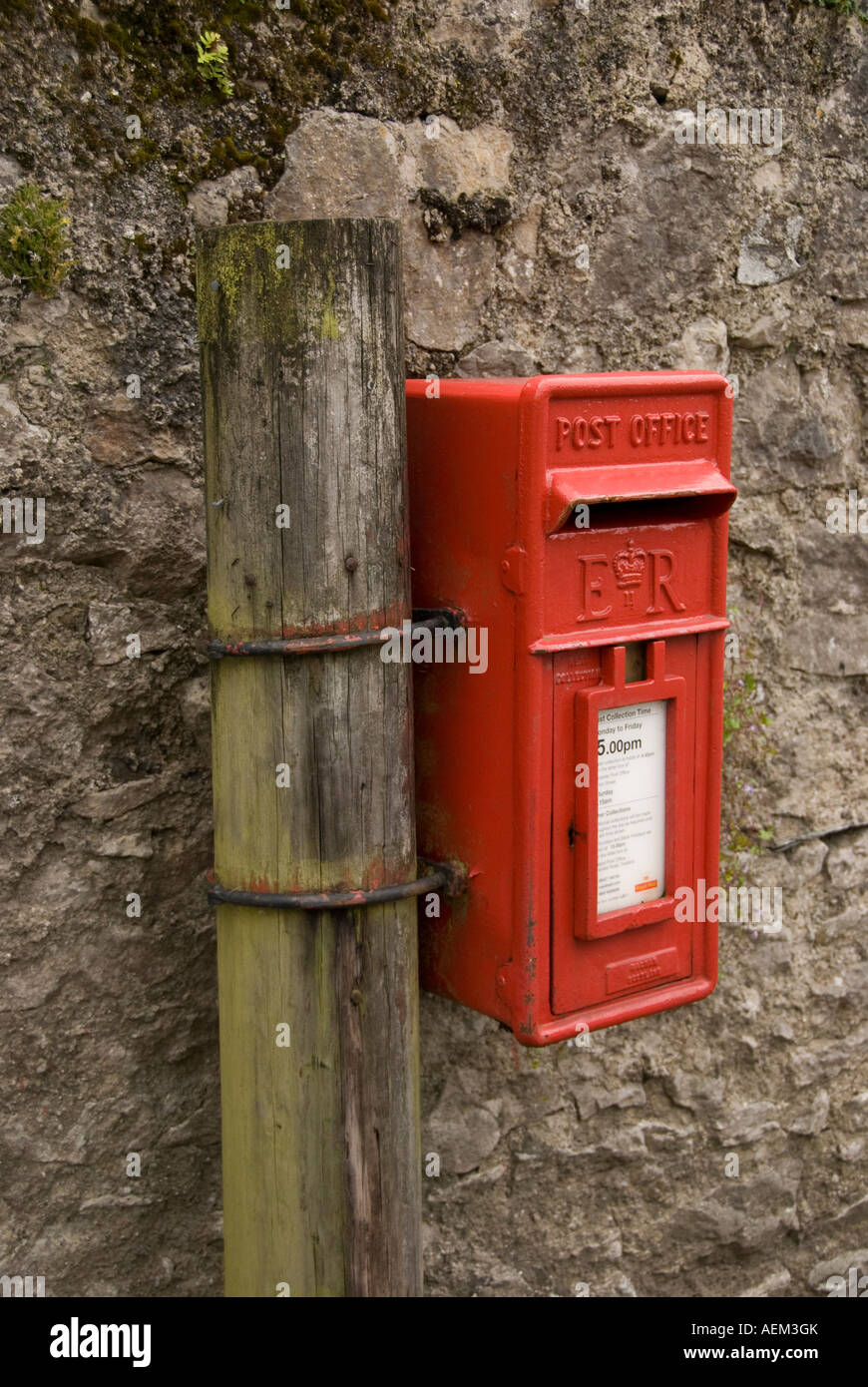 post box on pole Stock Photo - Alamy