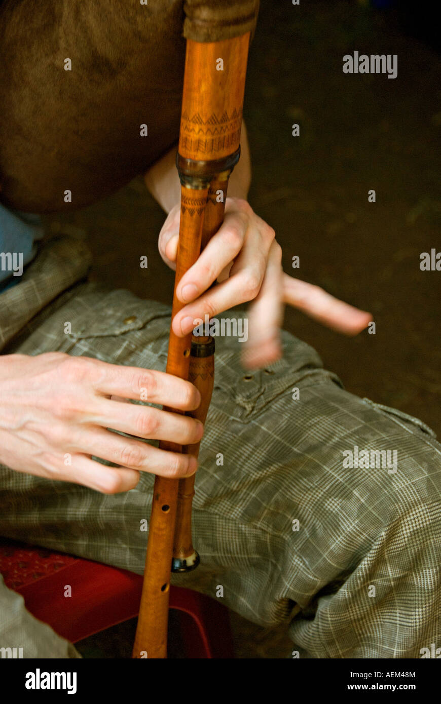 Musician playing bagpipes Stock Photo - Alamy