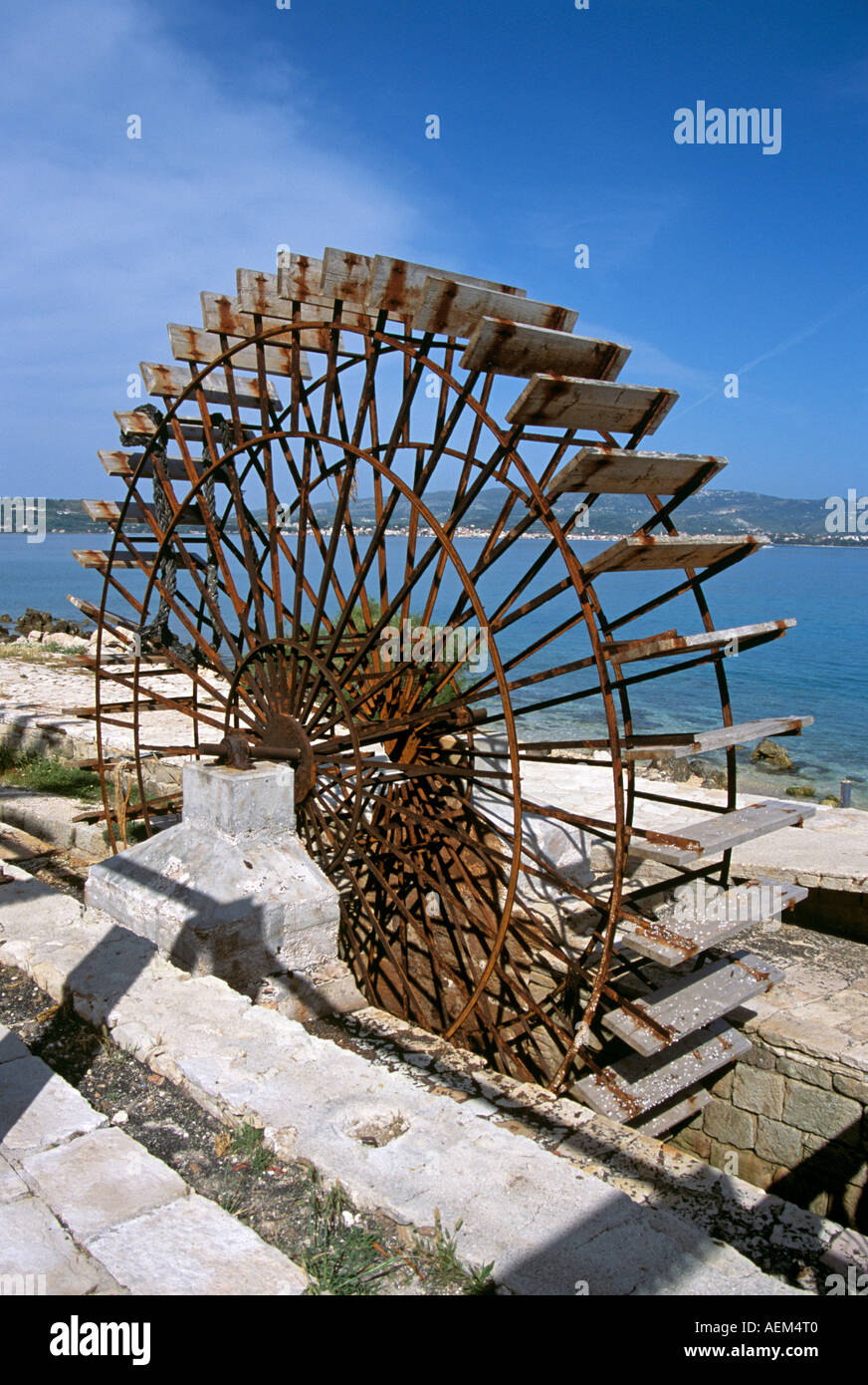 Water wheel, Swallow Holes, near Argostoli, Kefalonia, Greece Stock ...